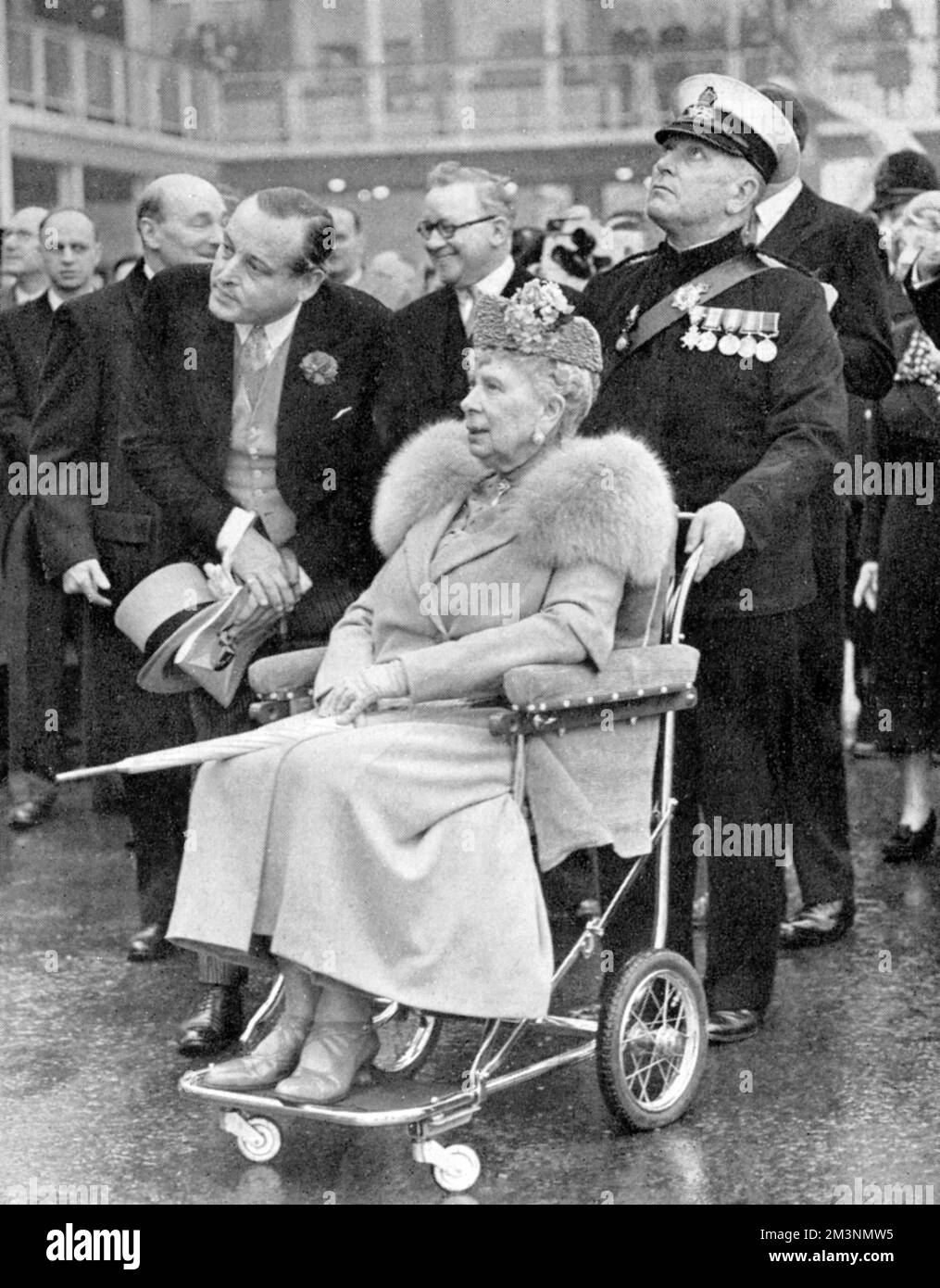 Queen Mary at the Festival of Britain Stock Photo - Alamy
