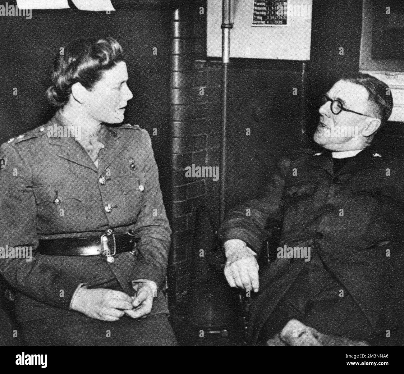 Mary churchill uniform hi-res stock photography and images - Alamy