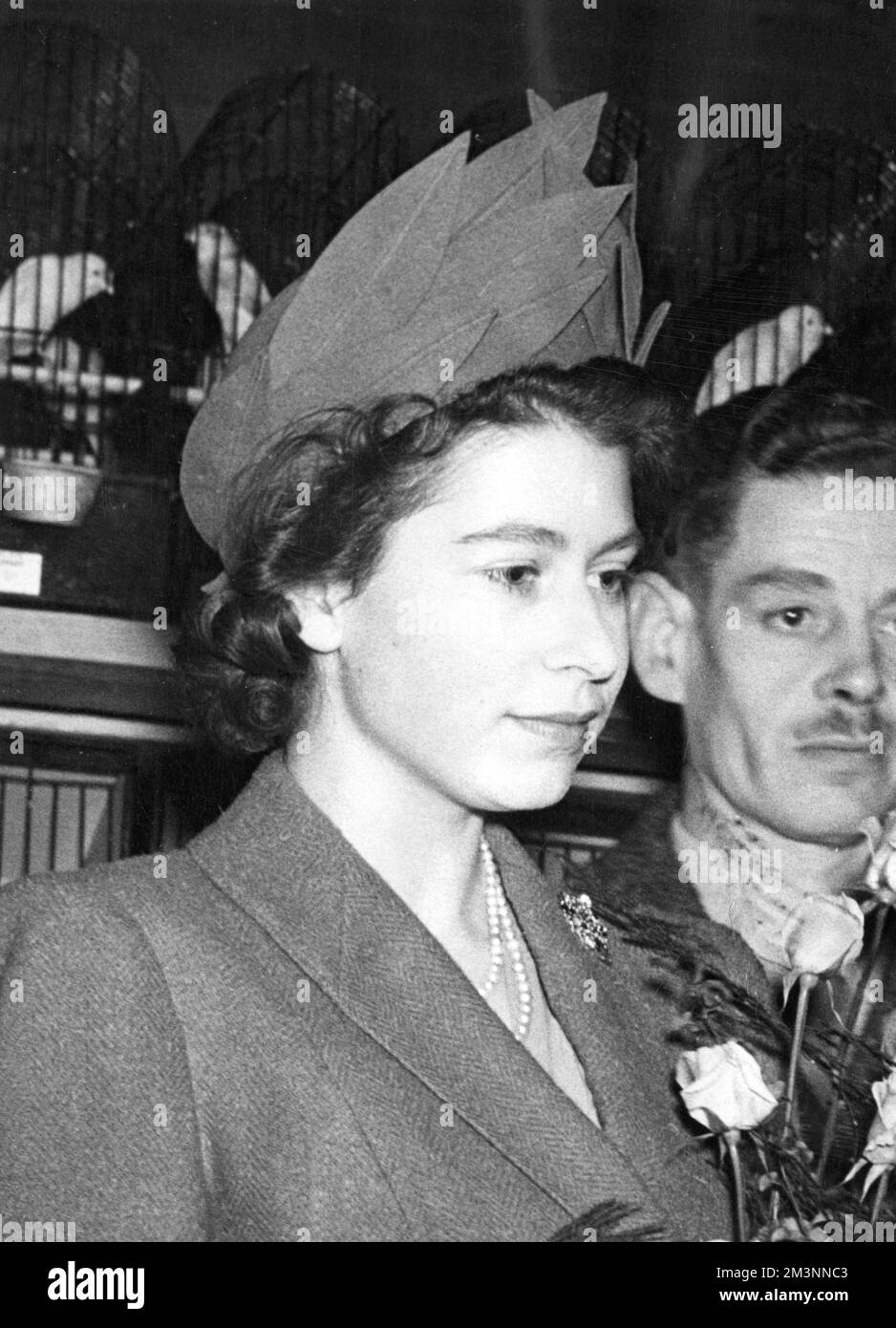 Queen elizabeth face Black and White Stock Photos & Images - Alamy