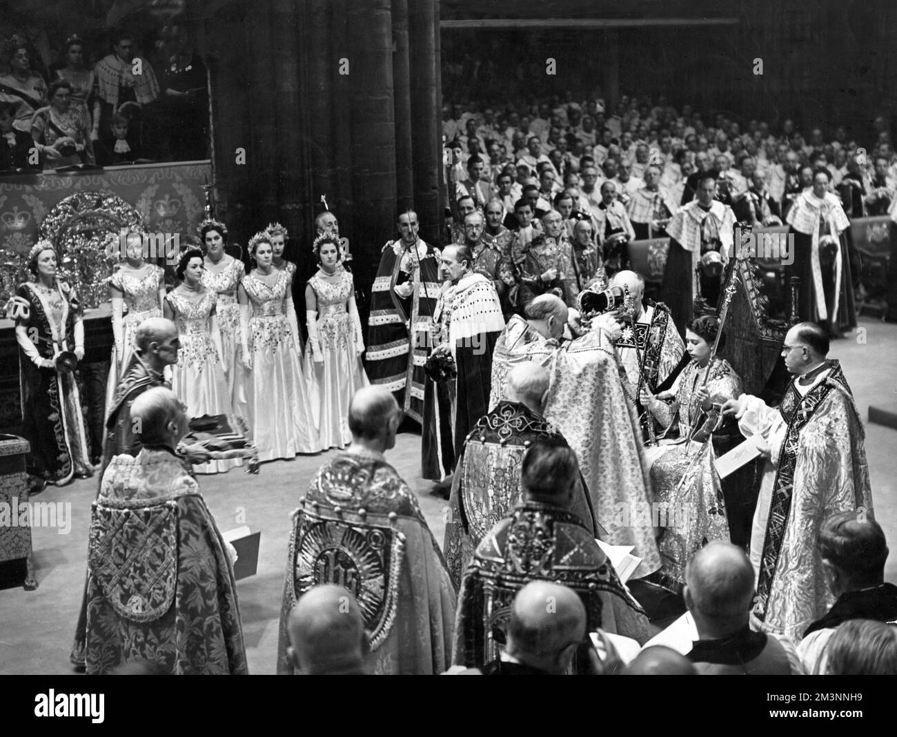 Queen Elizabeth II is crowned Stock Photo - Alamy