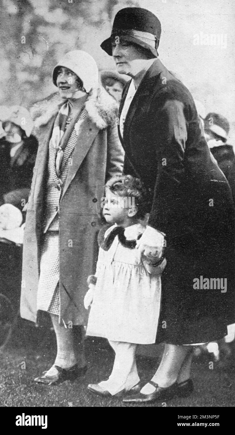 Queen elizabeth princess margaret rose Black and White Stock Photos ...