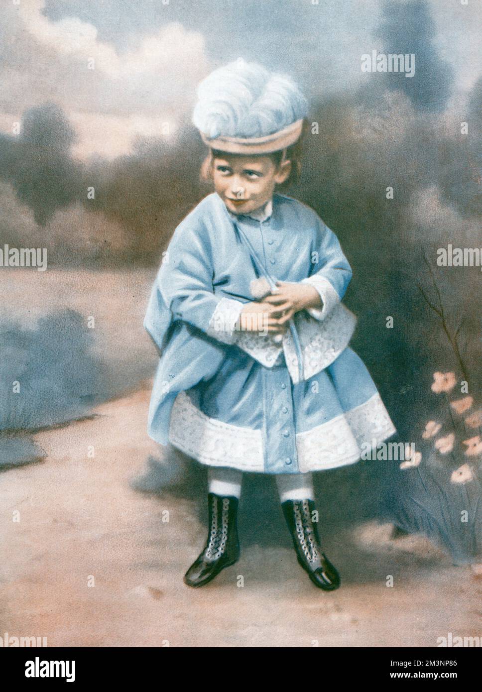 Young prince george v hi-res stock photography and images - Alamy