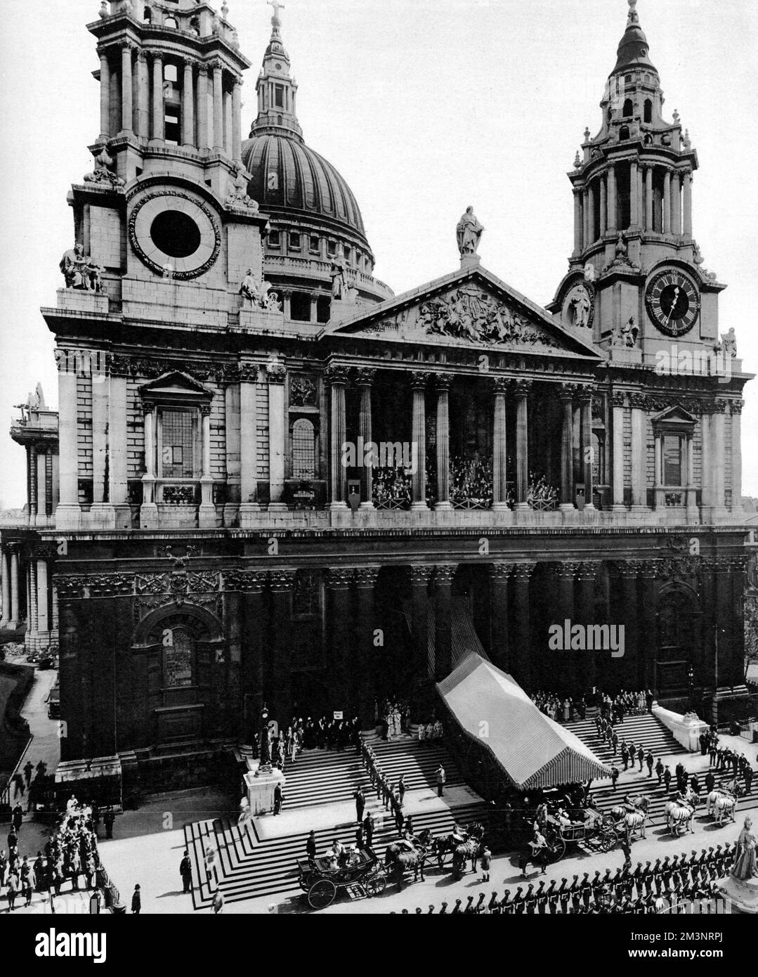King George V Silver Jubilee celebrations, 1935 - St Paul's Stock Photo ...
