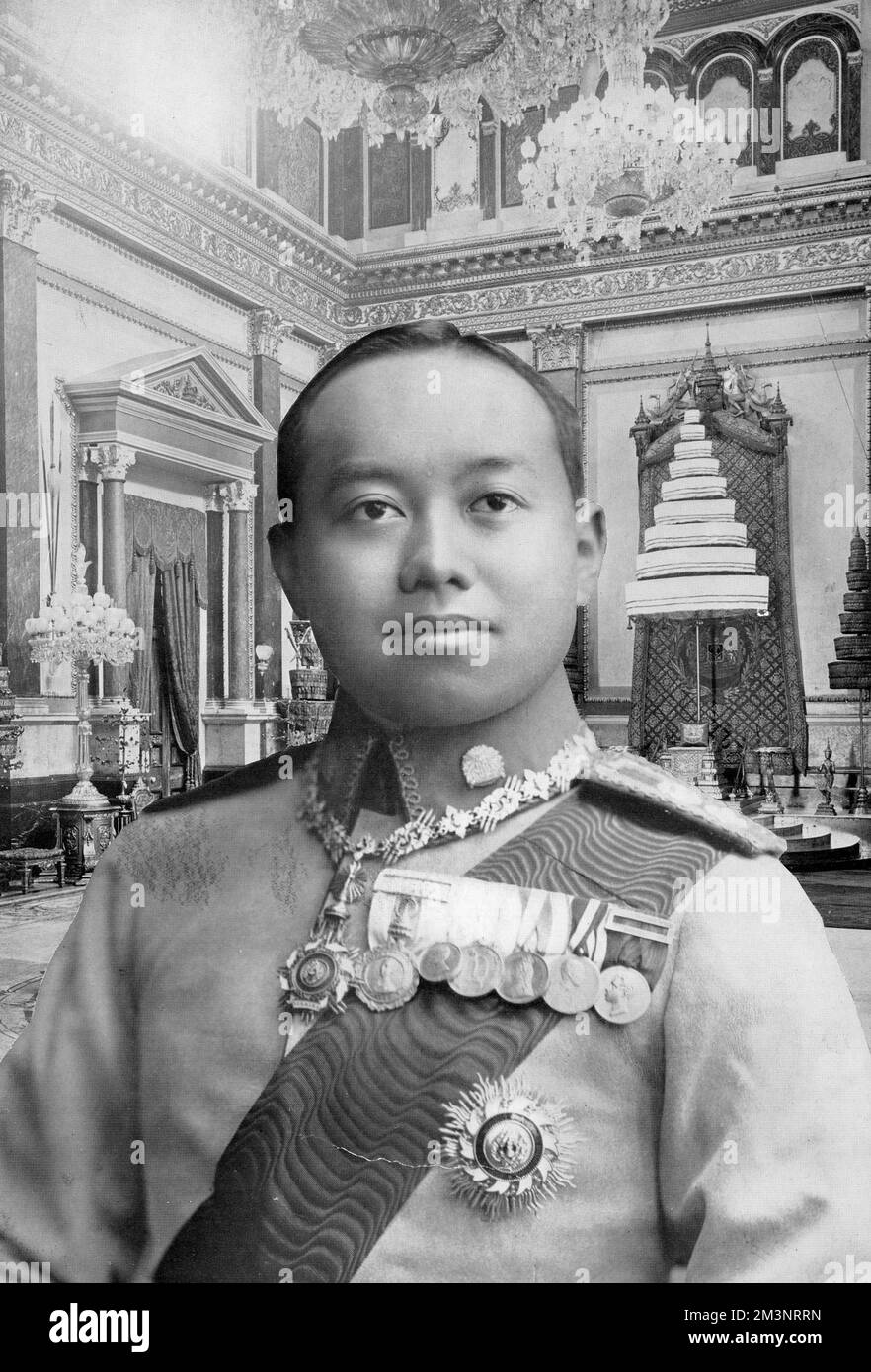 Siamese royalty Black and White Stock Photos & Images - Alamy