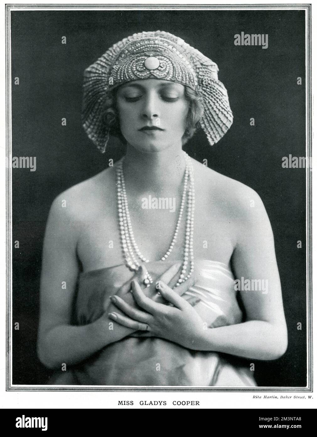 1971 stage hi-res stock photography and images - Alamy