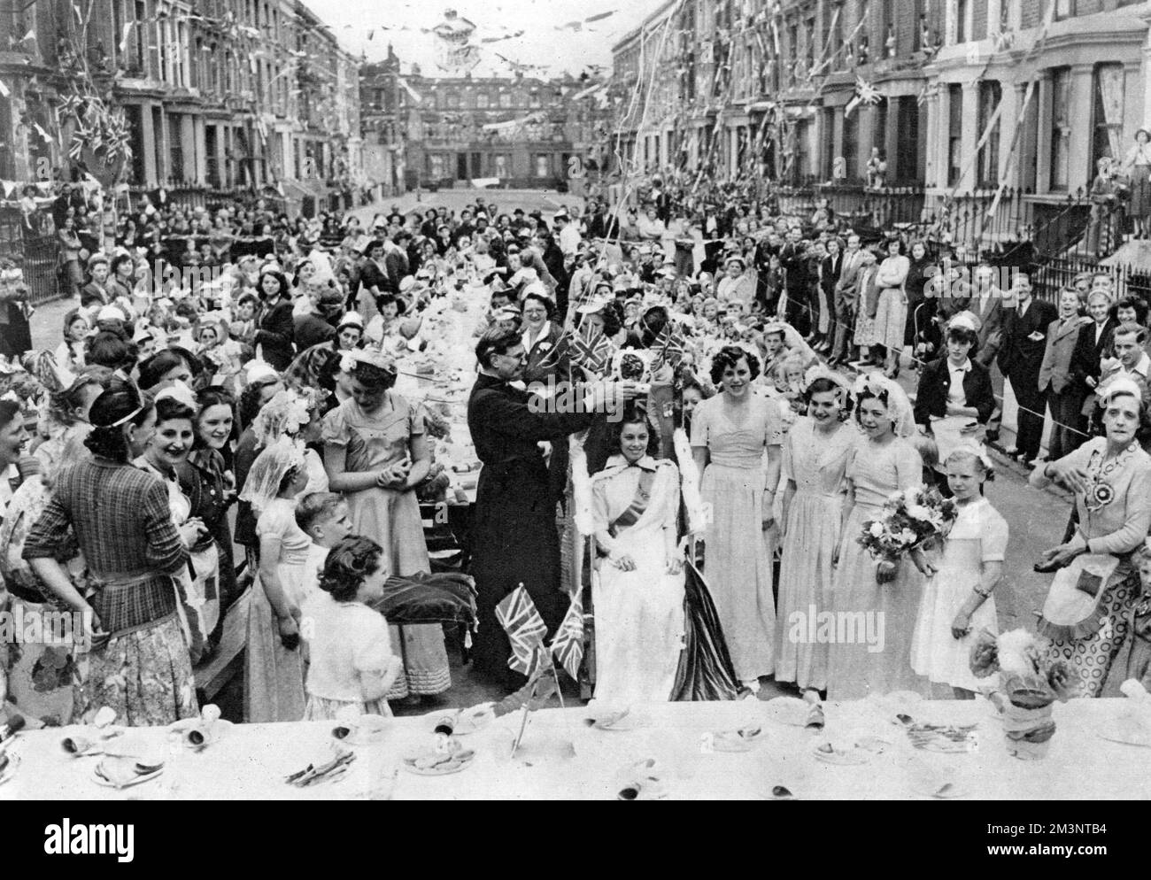Children's Coronation Party 1953 Stock Photo - Alamy