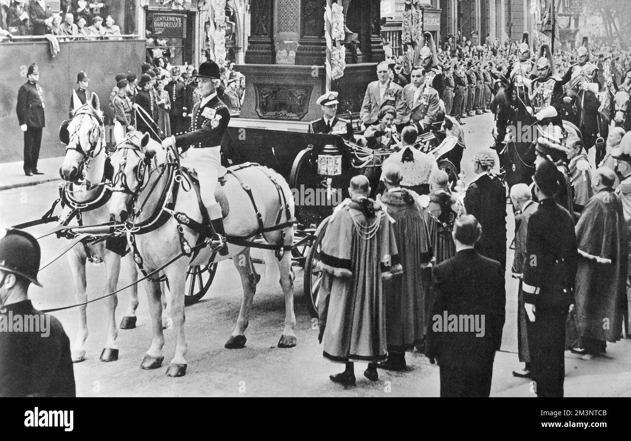 Queen duke lord mayor hi-res stock photography and images - Alamy