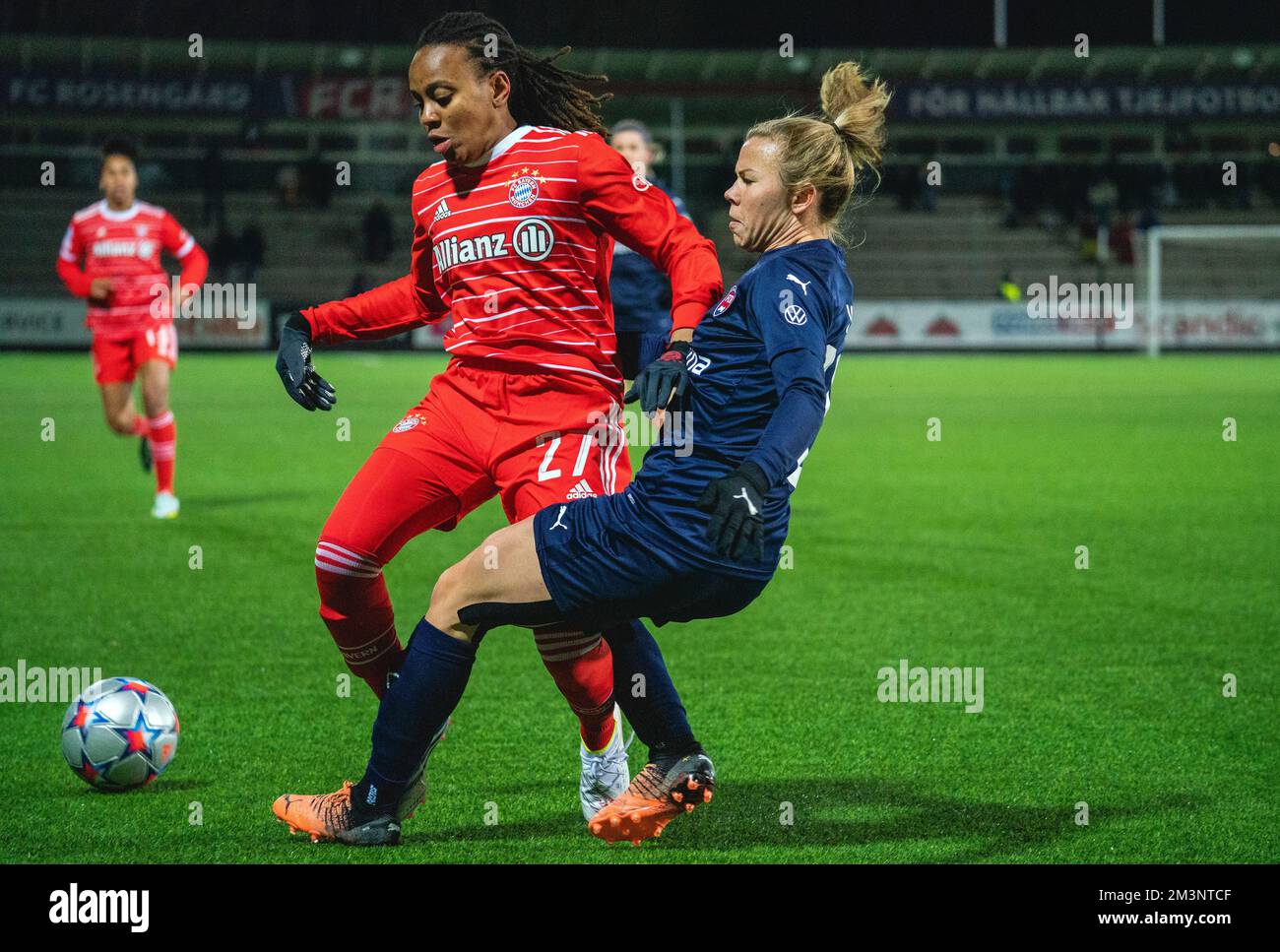 Malmoe, Sweden. 15th Dec, 2022. Emelyne Laurent (27) of Bayern Munich ...