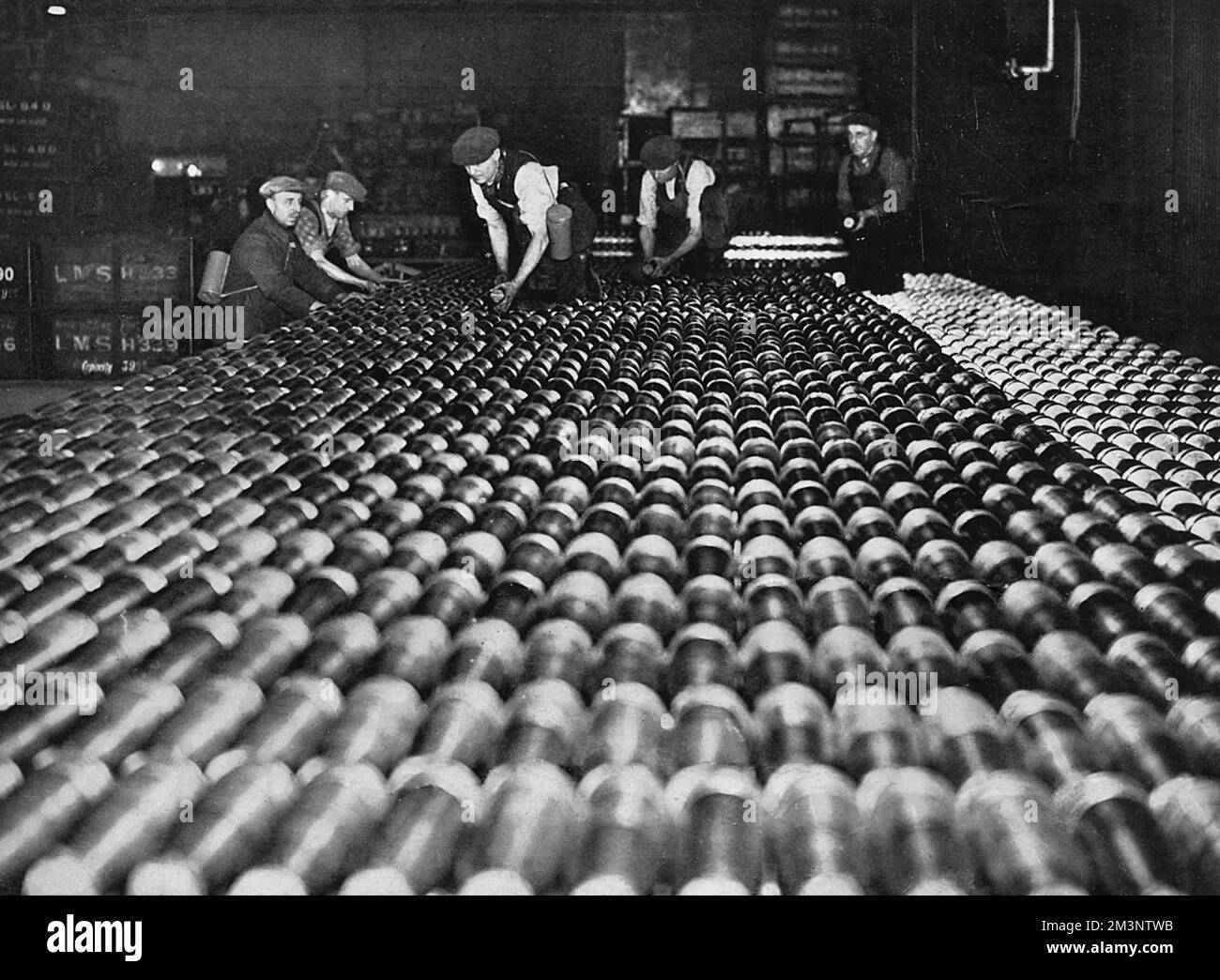 Munitions factory world war ii hi-res stock photography and images - Alamy