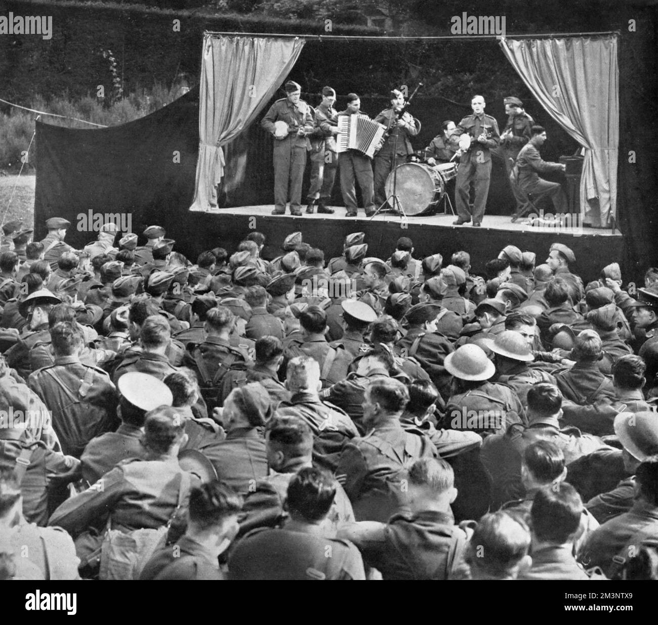 Elevated training Black and White Stock Photos & Images - Alamy