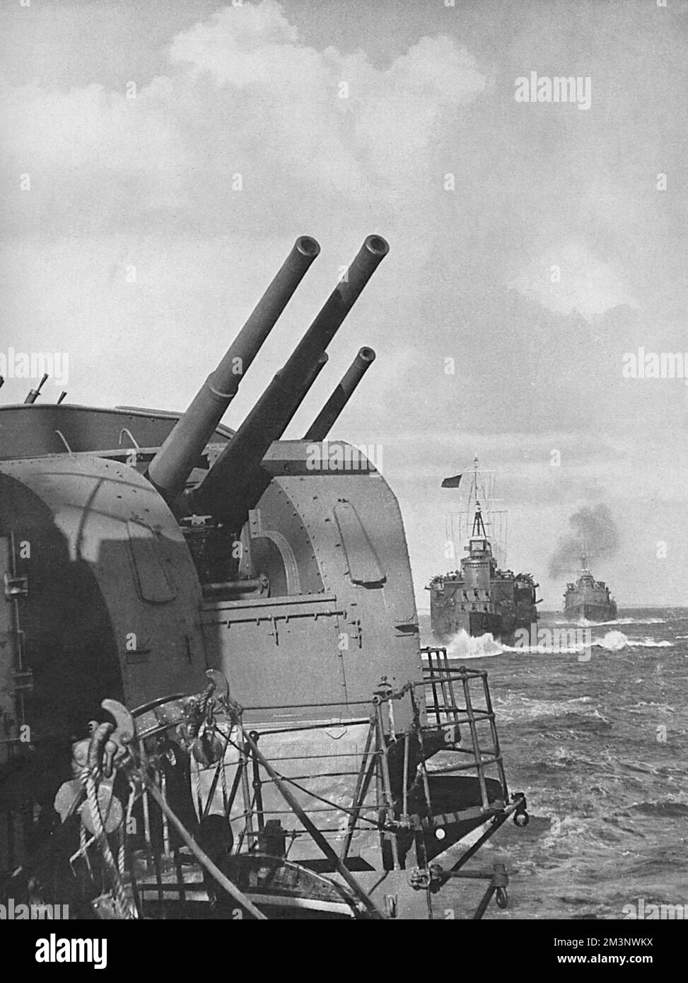 Convoy system world war hi-res stock photography and images - Alamy