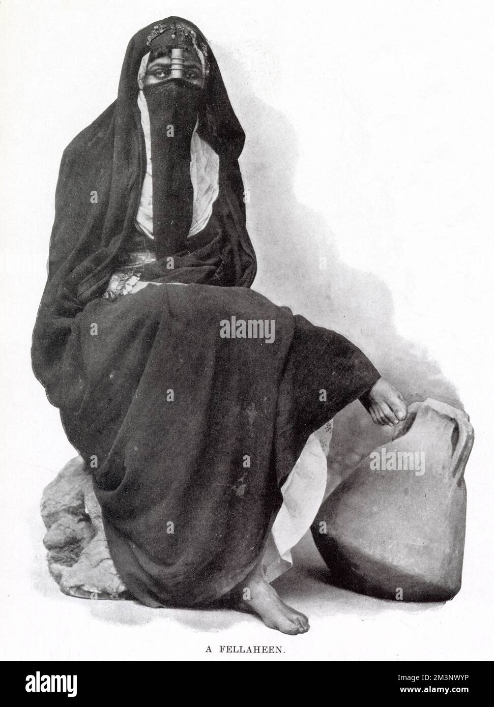 Traditional costume of egyptian fellah hi-res stock photography and ...