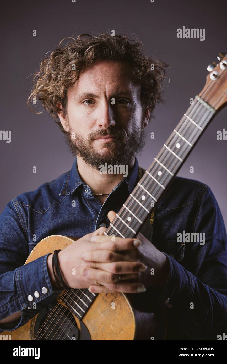 John Butler photographed at the O2 Academy, Bristol Stock Photo - Alamy