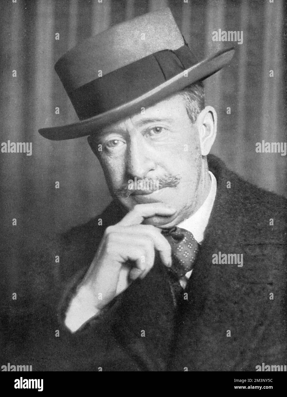 Tutankhamun tomb 1922 hi-res stock photography and images - Alamy