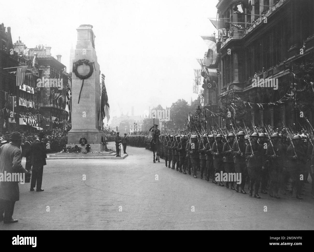 American troops in Victory Parade, 1919 Stock Photo - Alamy