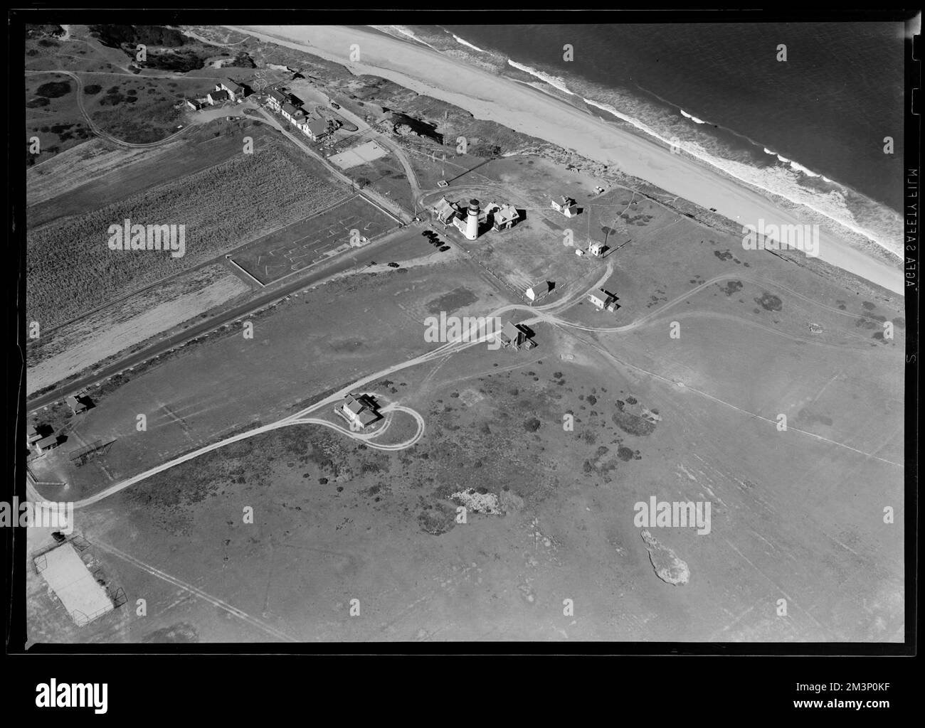 Radio Direction Finder Station , Signal stations, Radio Direction ...