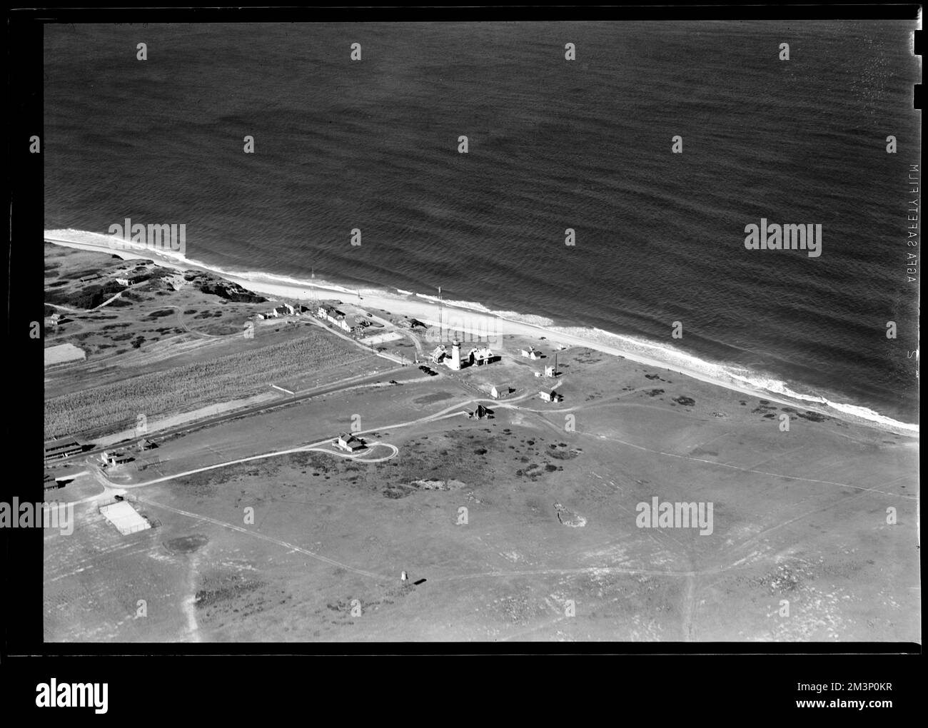Radio Direction Finder Station - general view , Signal stations, Radio ...