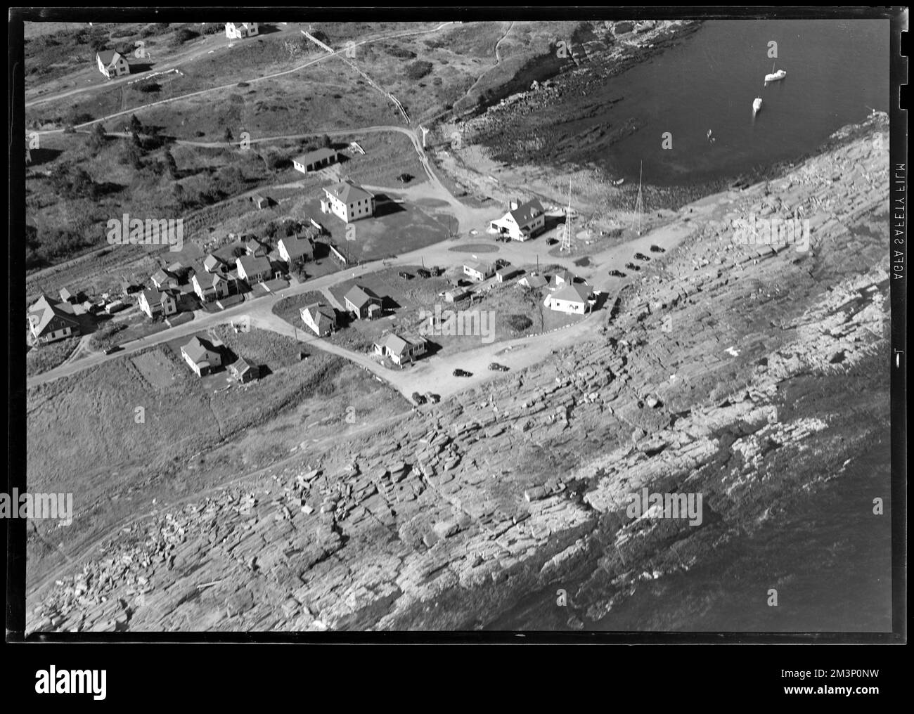 Radio Direction Finder Station-detail view , Signal stations, Radio ...