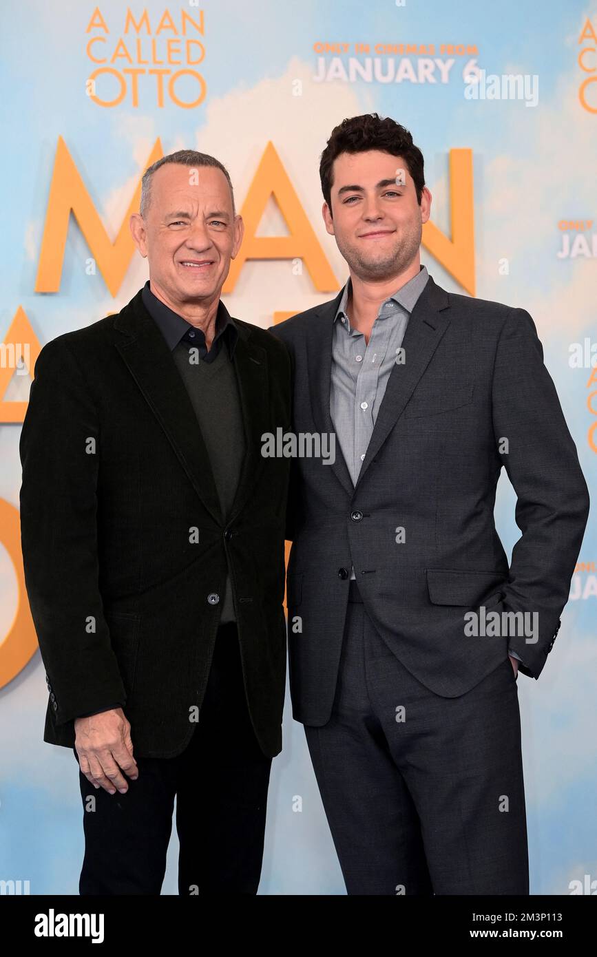 Tom hanks and truman hanks hi-res stock photography and images - Alamy