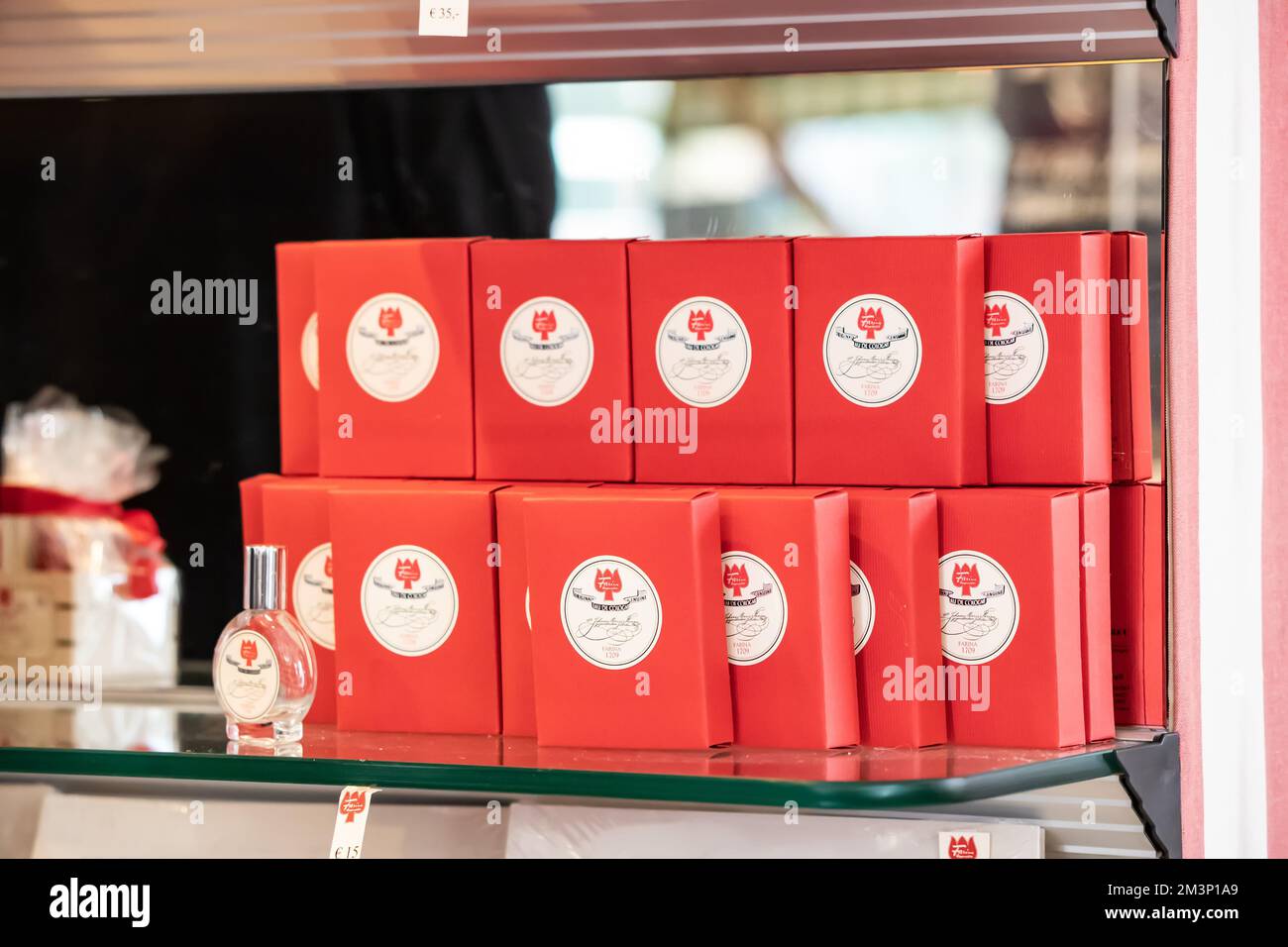 Odecologne hi-res stock photography and images - Alamy