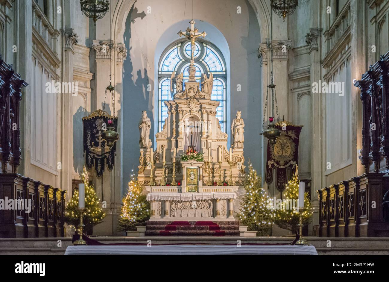 Interior of the Roman parish Church of Saint Catherine in Brussels ...