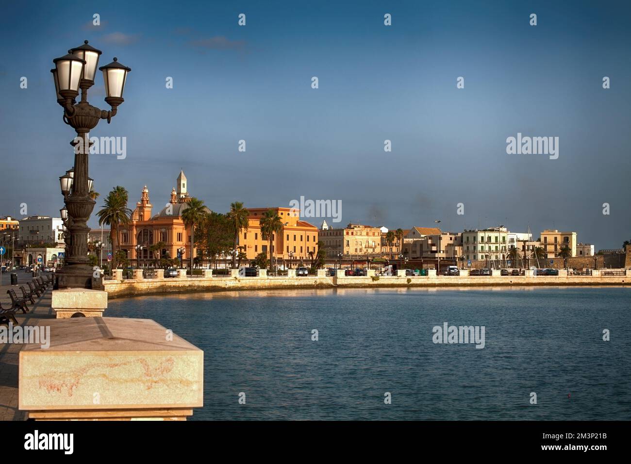 Panoramic view bari puglia italy hi-res stock photography and images ...
