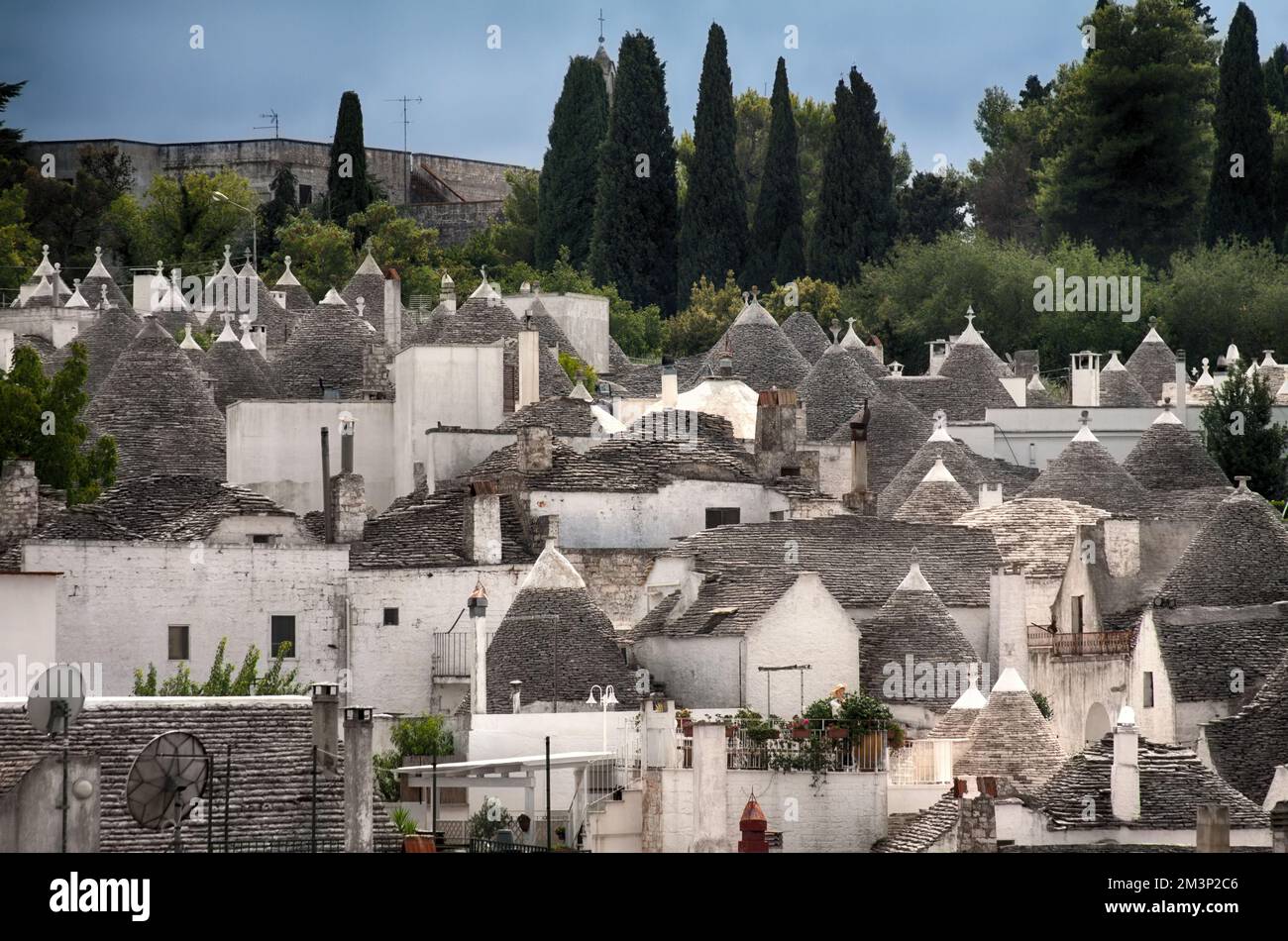 Trulli houses in Alberobello, Puglia, Italy Stock Photo - Alamy