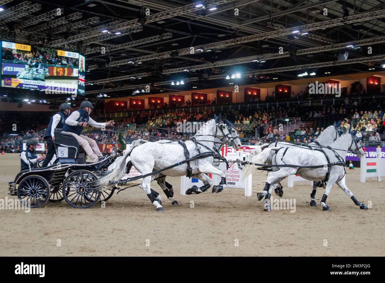 London, UK. 16th Dec, 2022. FEI Driving and Shopping at The London ...
