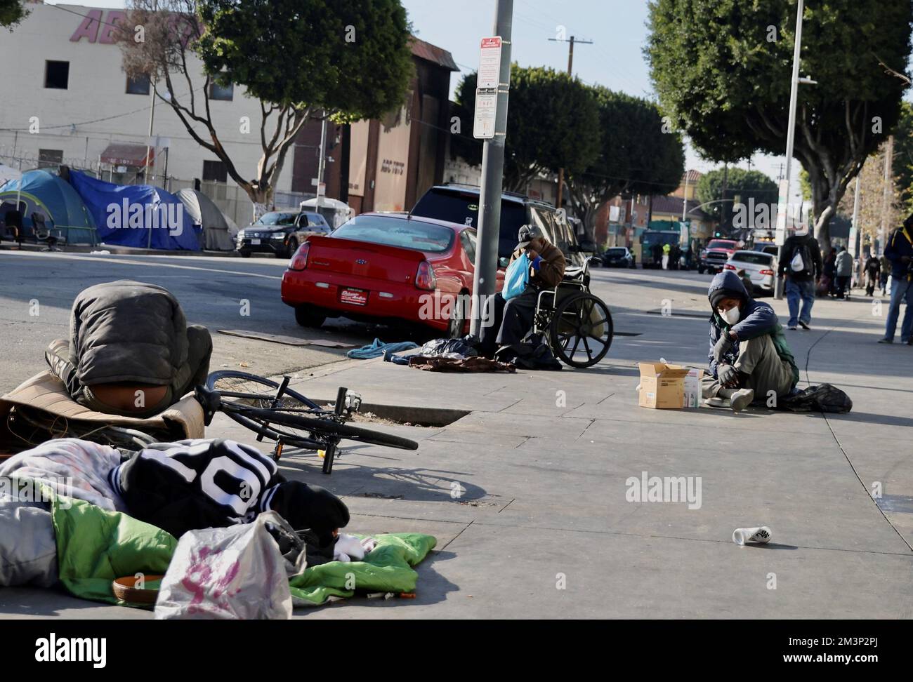 Los Angeles, USA. 16th Dec, 2022. Homeless people are seen on the ...