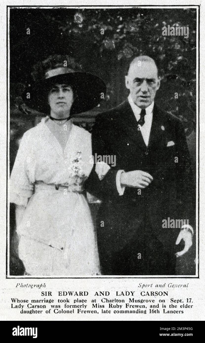 Married couple age difference hi-res stock photography and images - Alamy