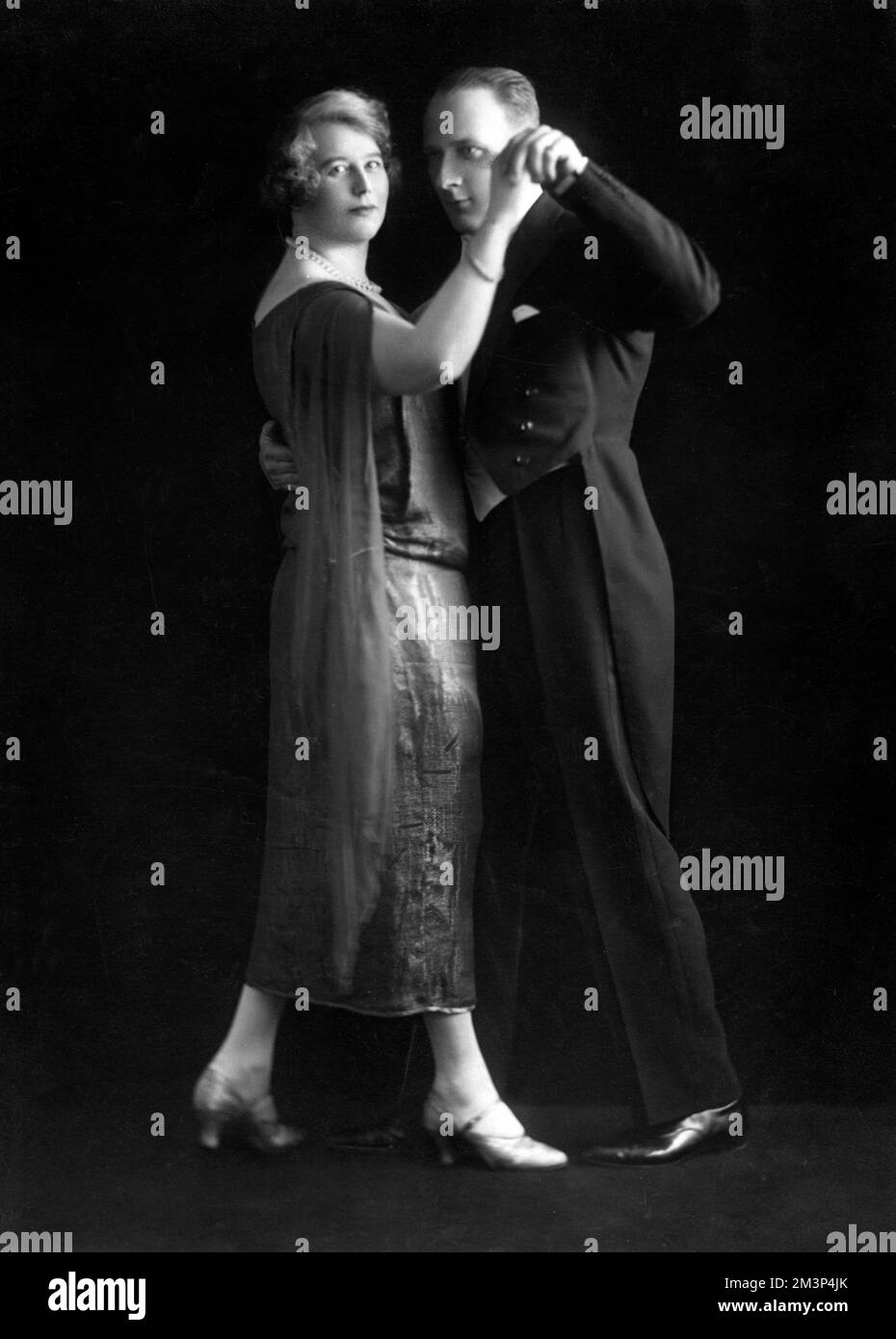 1920s dancing couple hi-res stock photography and images - Alamy
