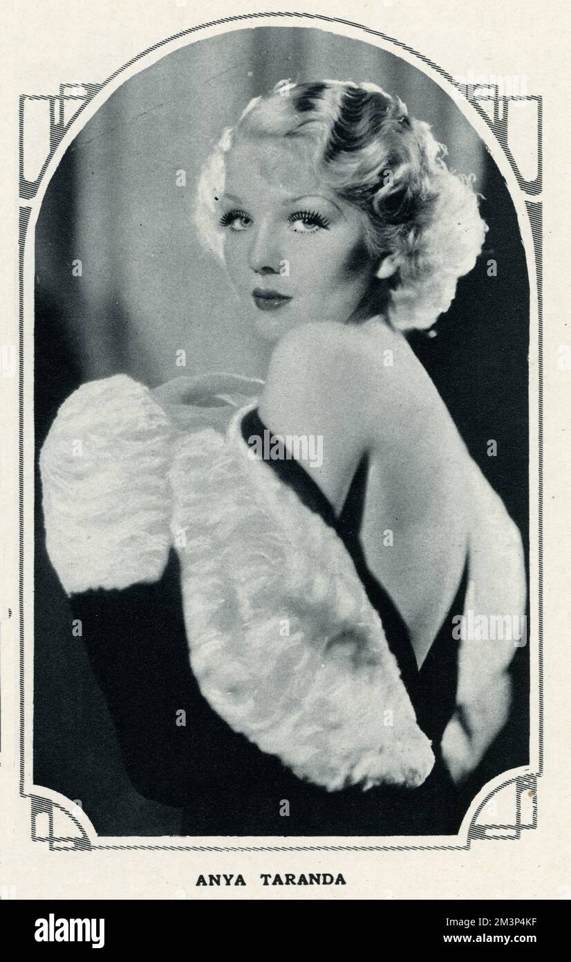 1915 1970 hi-res stock photography and images - Alamy