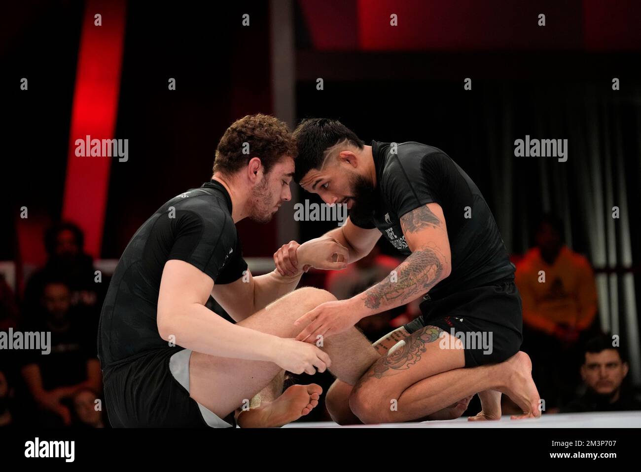 Mason fowler 225lb and pat shahgholi 253lbs hi-res stock photography ...