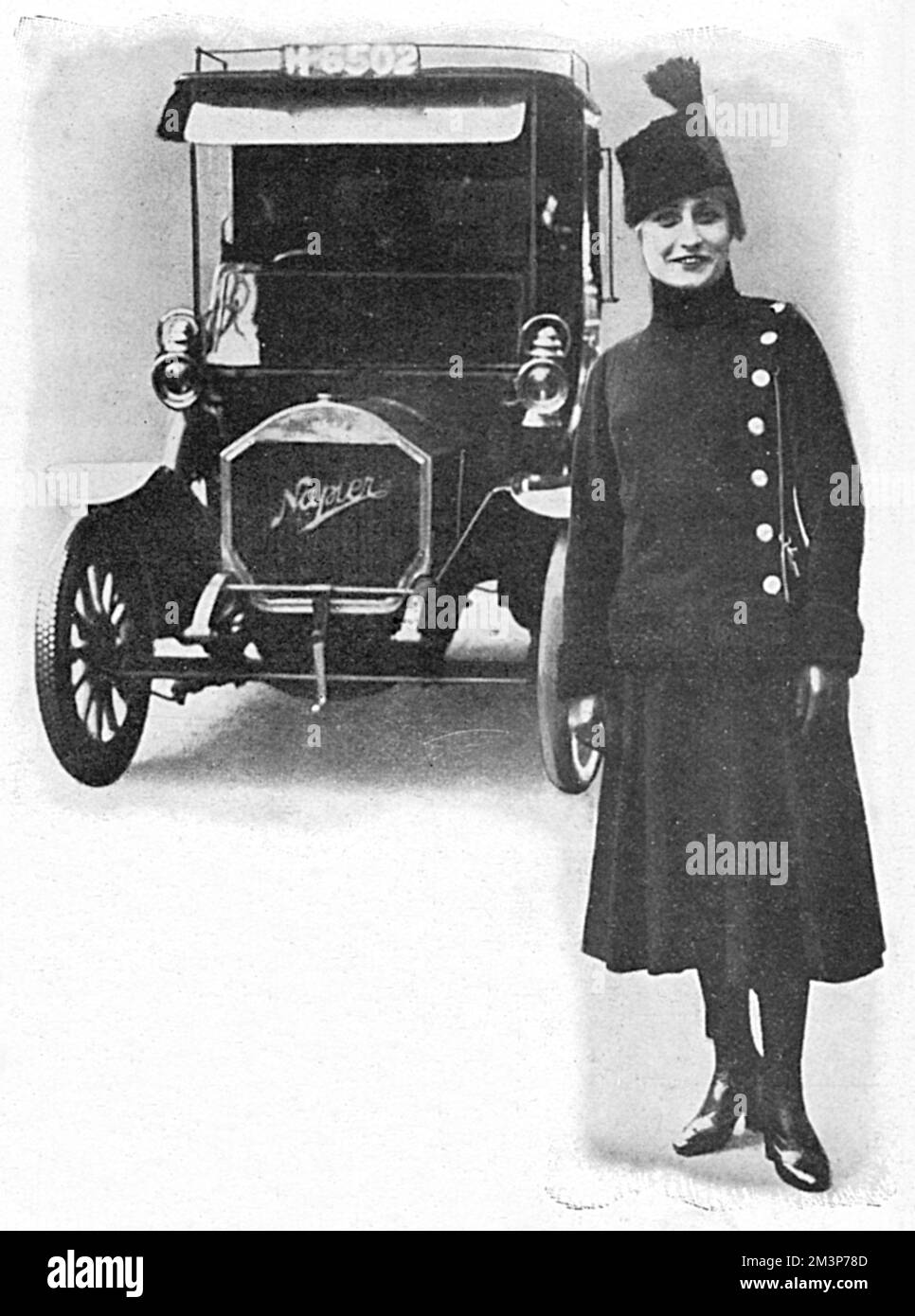 Hat shop women in Black and White Stock Photos & Images - Alamy