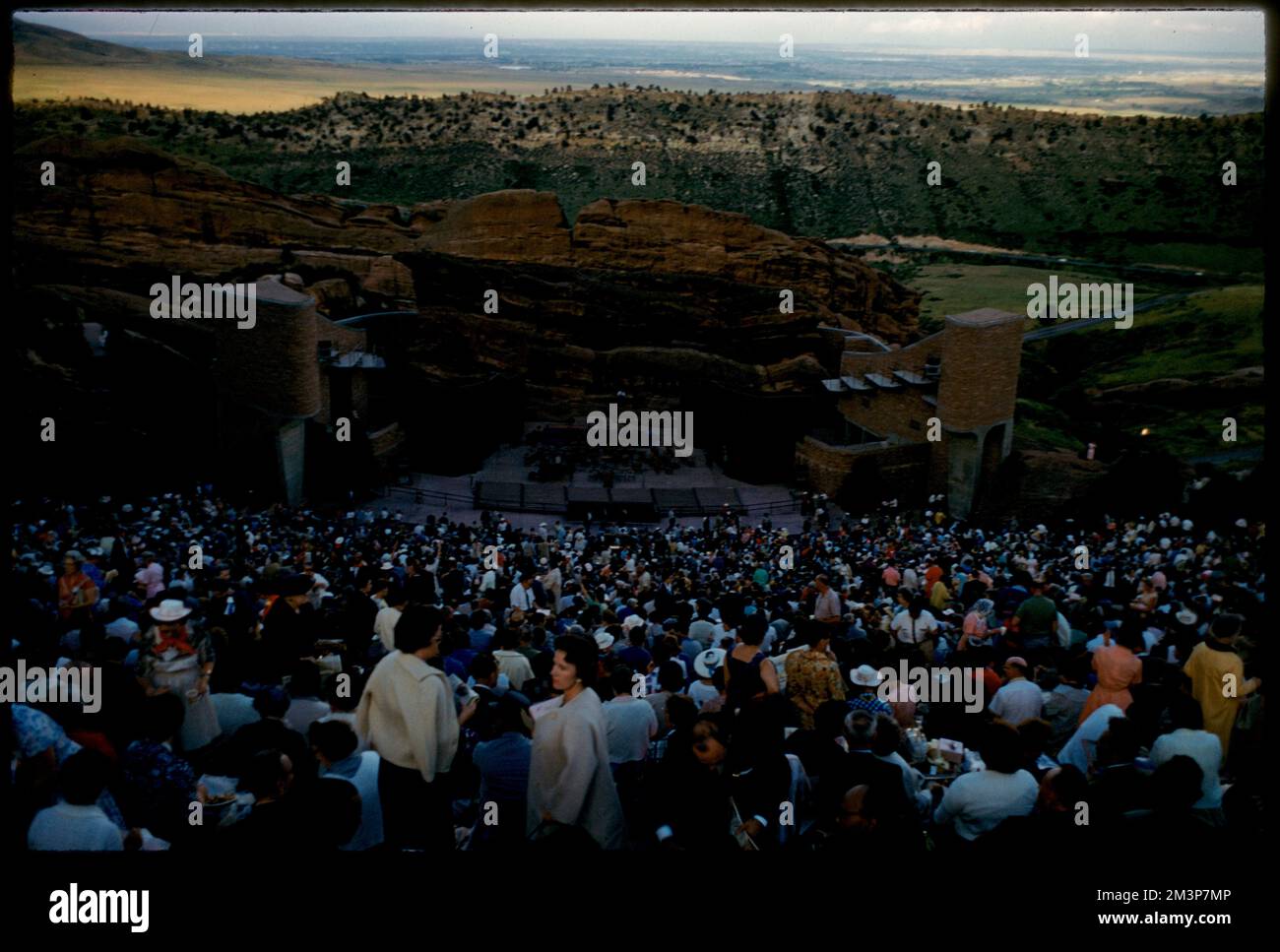 Red Rocks Amphitheatre, Colorado , Amphitheaters, Audiences, Red Rocks ...