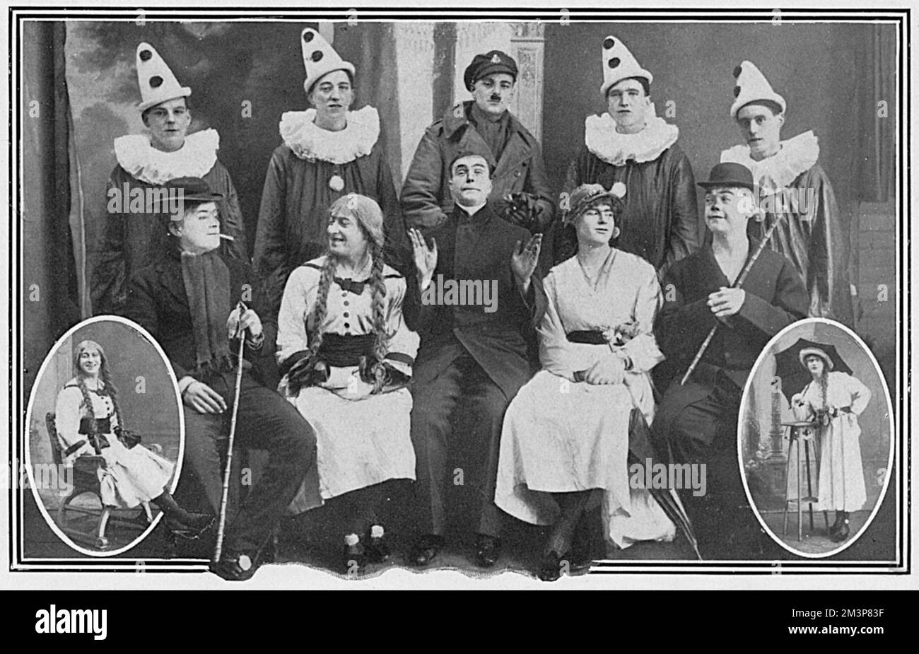 Entertainment for troops Black and White Stock Photos & Images - Alamy