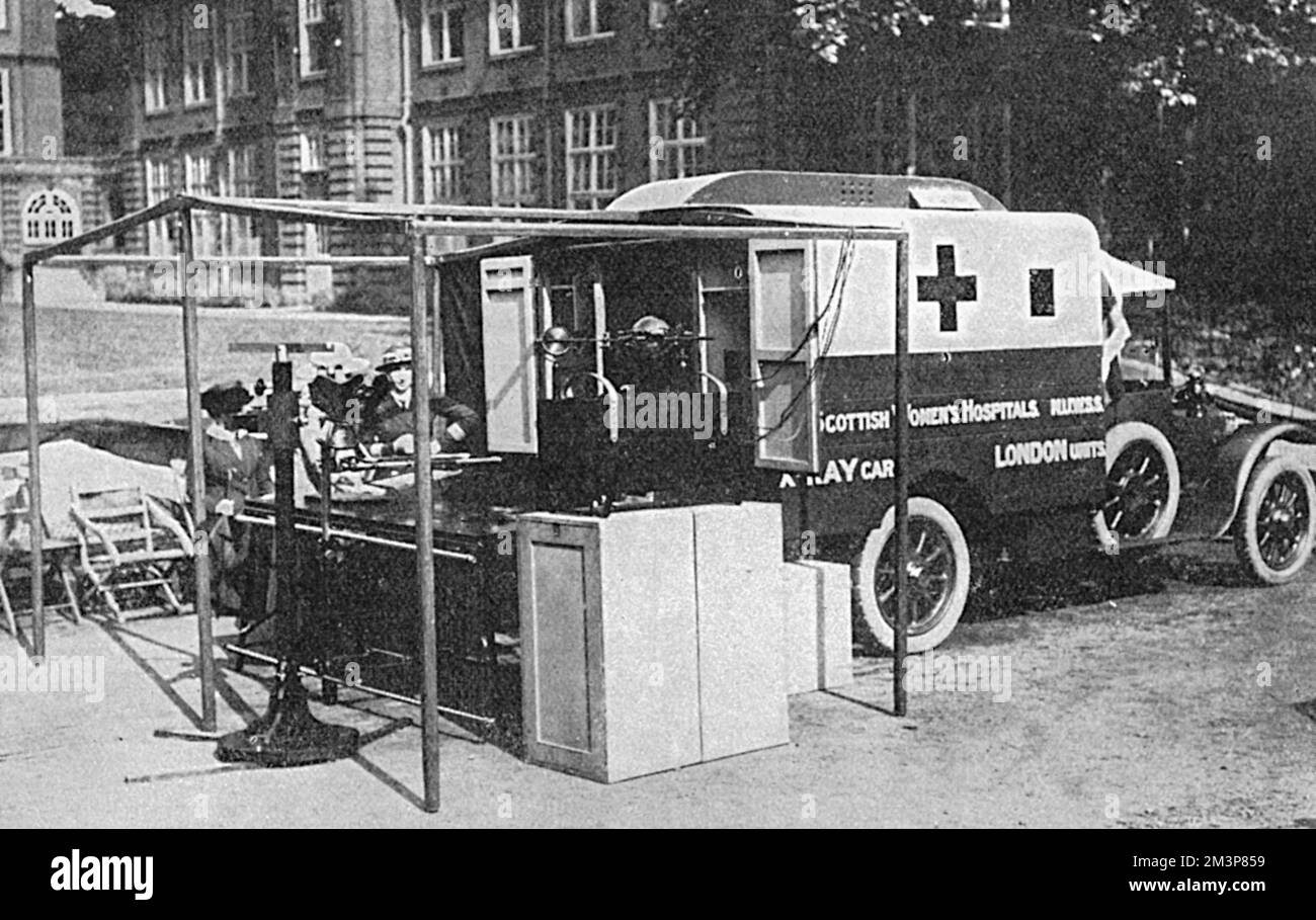 Travelling X-ray car, WW1 Stock Photo - Alamy