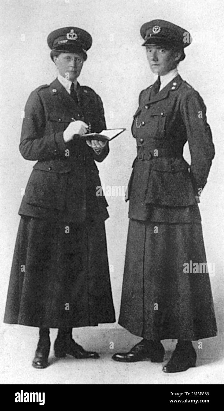 Historical role of women hi-res stock photography and images - Alamy