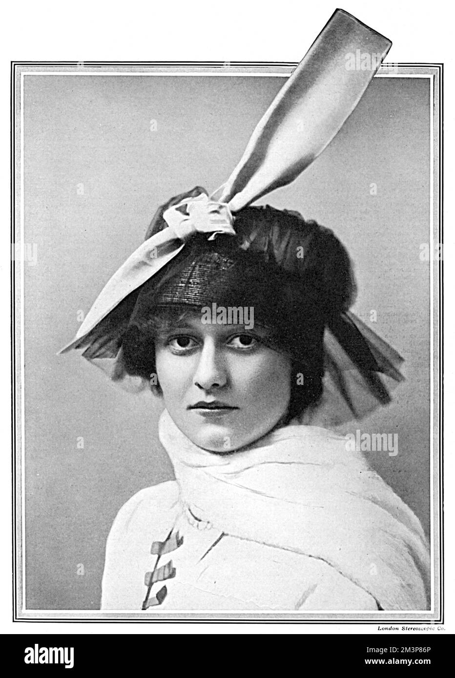 Princess elizabeth society hi-res stock photography and images - Alamy