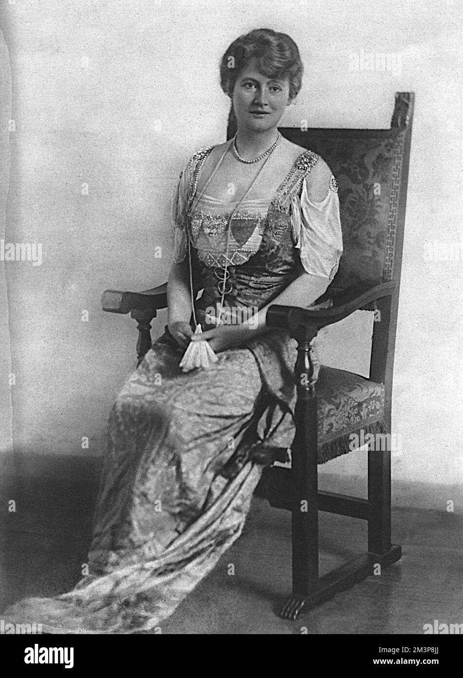 Dorothy lawrence ww1 hi-res stock photography and images - Alamy