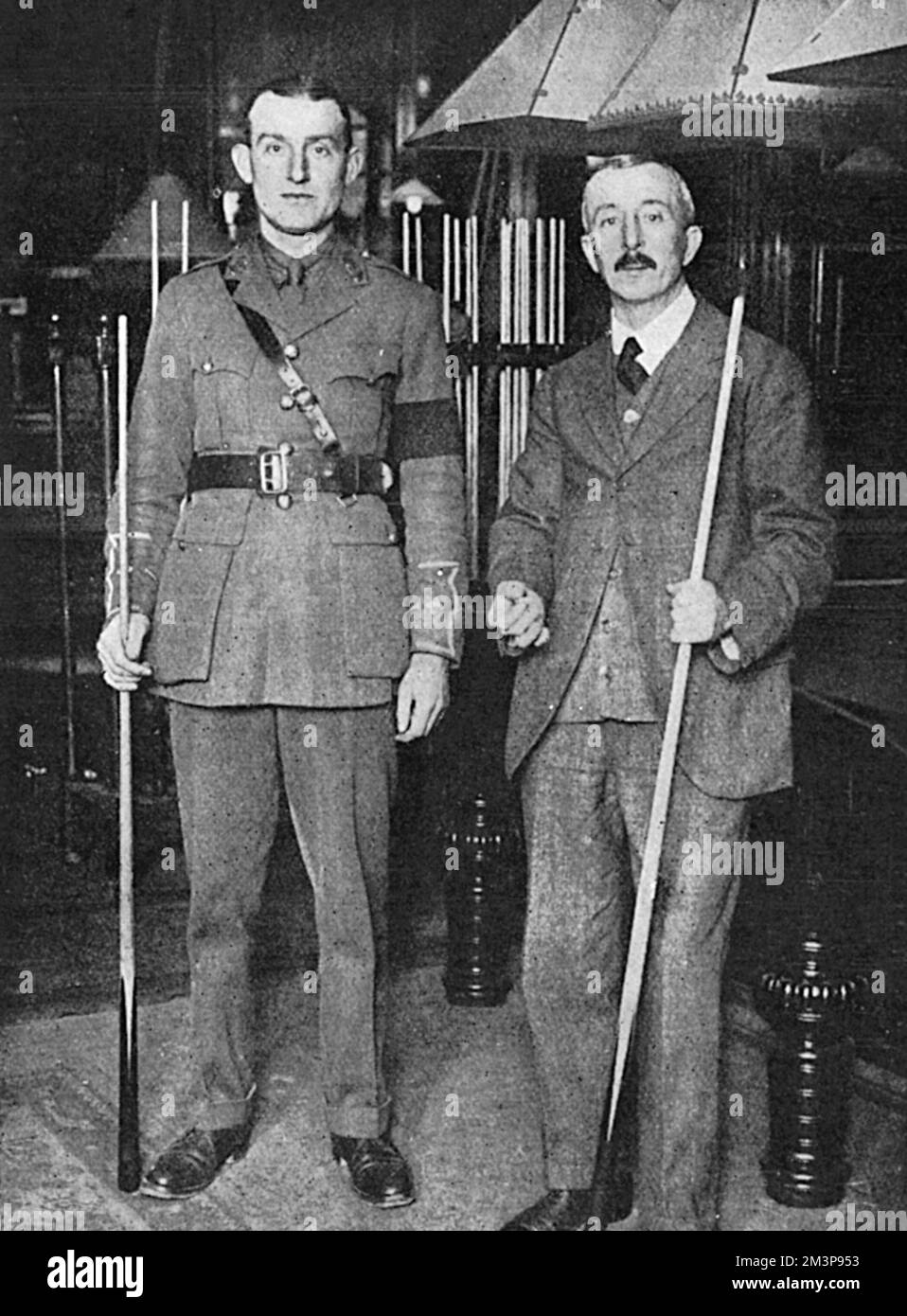 Billiard player J. Graham Symes in khaki, WW1 Stock Photo - Alamy