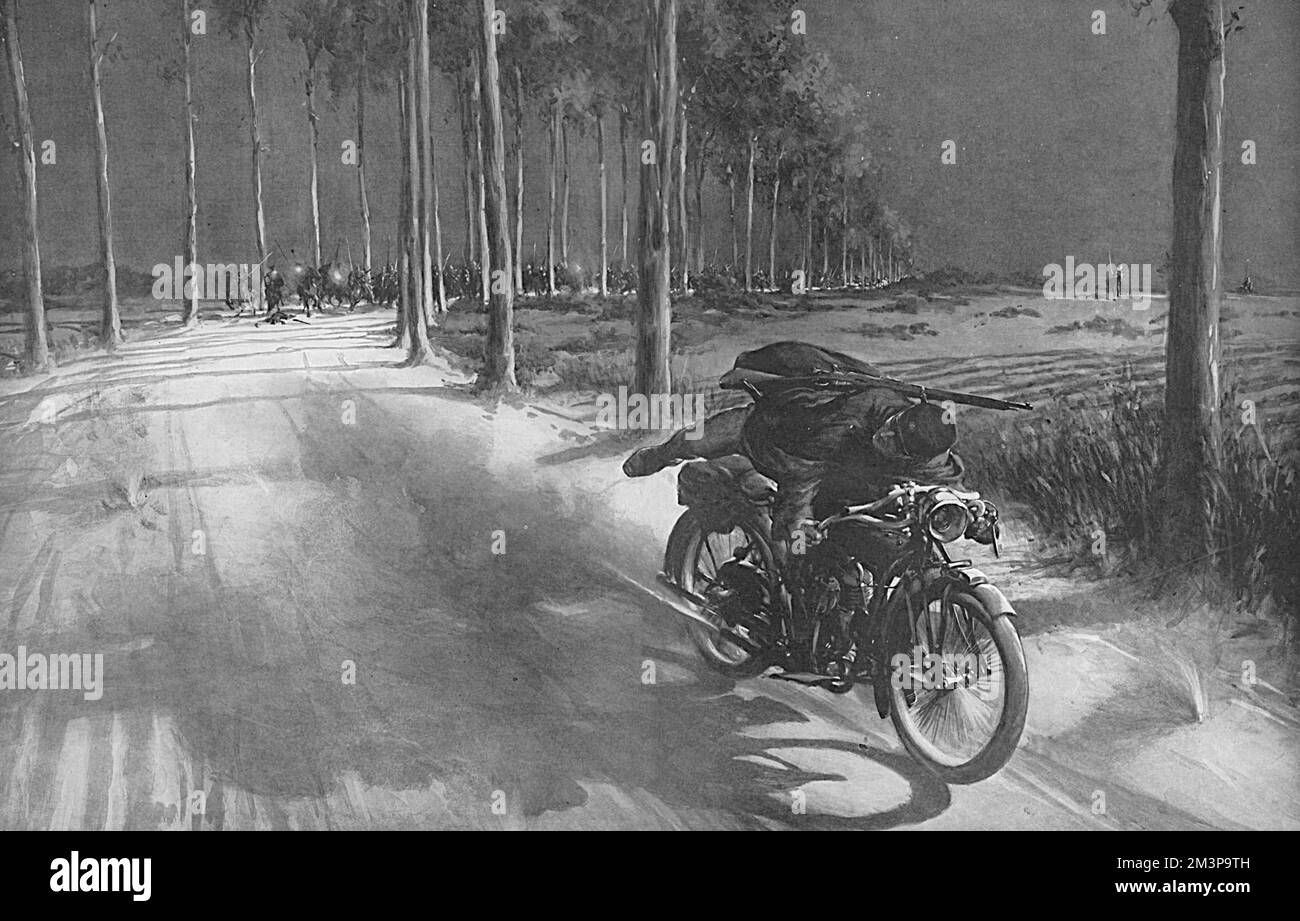 Belgian motorcycle despatch rider, 1914 Stock Photo - Alamy