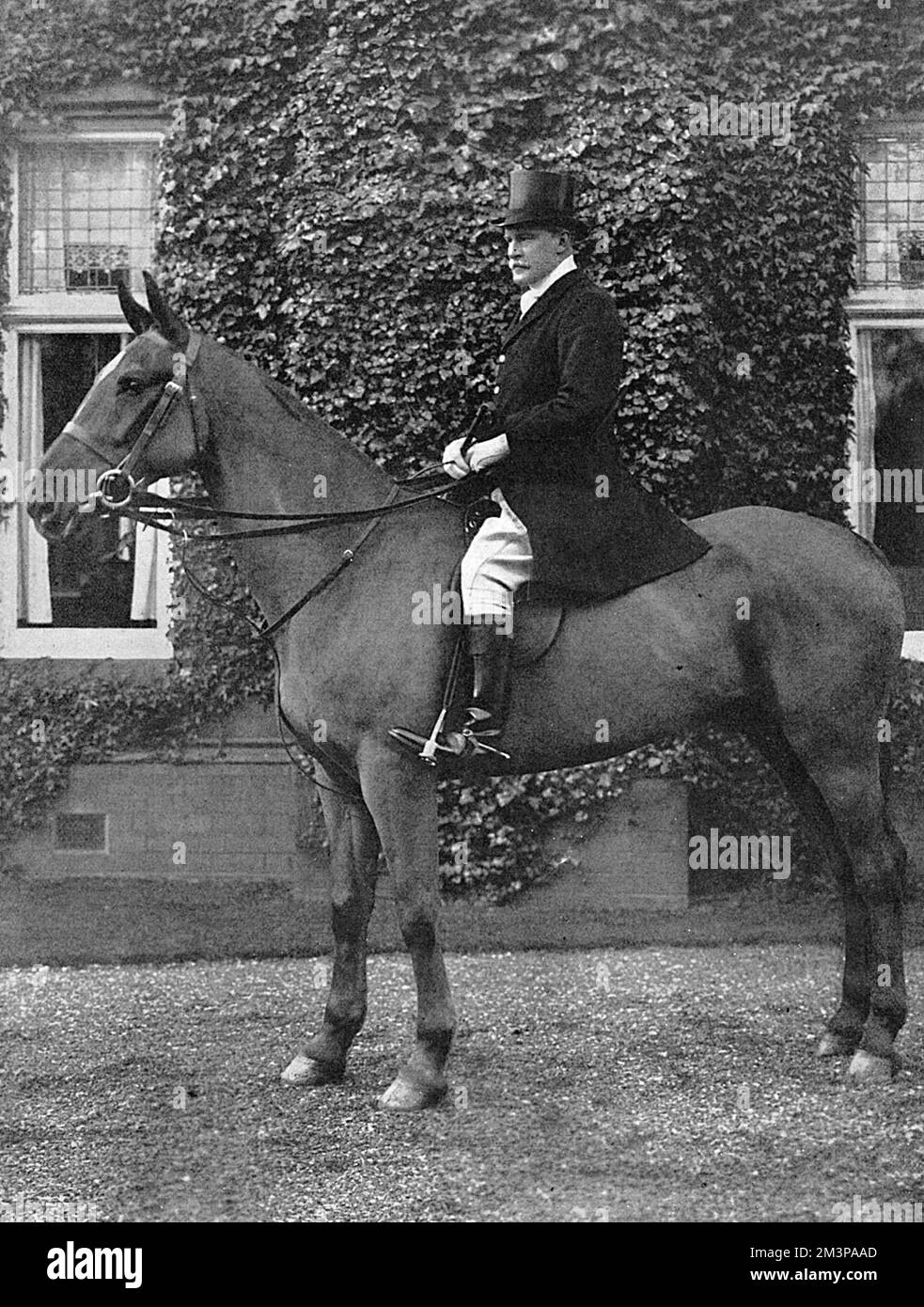 Sir vincent litchfield raven hi-res stock photography and images - Alamy