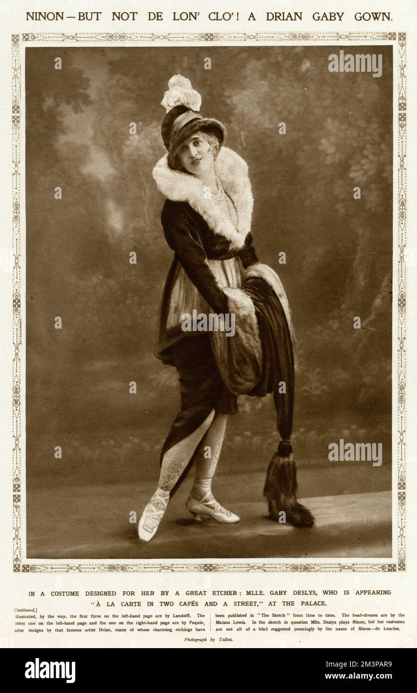 Revue dancer hi-res stock photography and images - Alamy