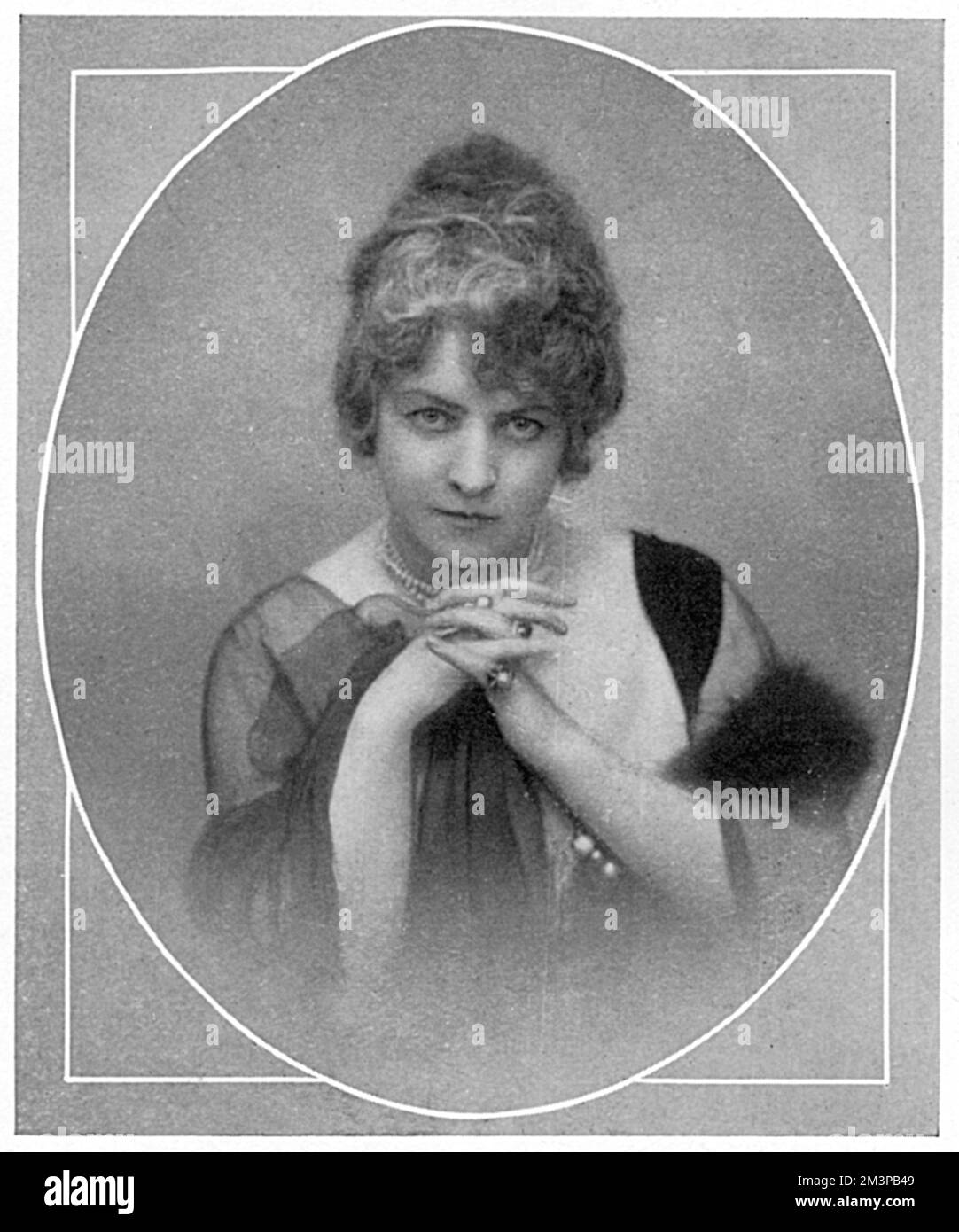 Jeanne paquin hi-res stock photography and images - Alamy