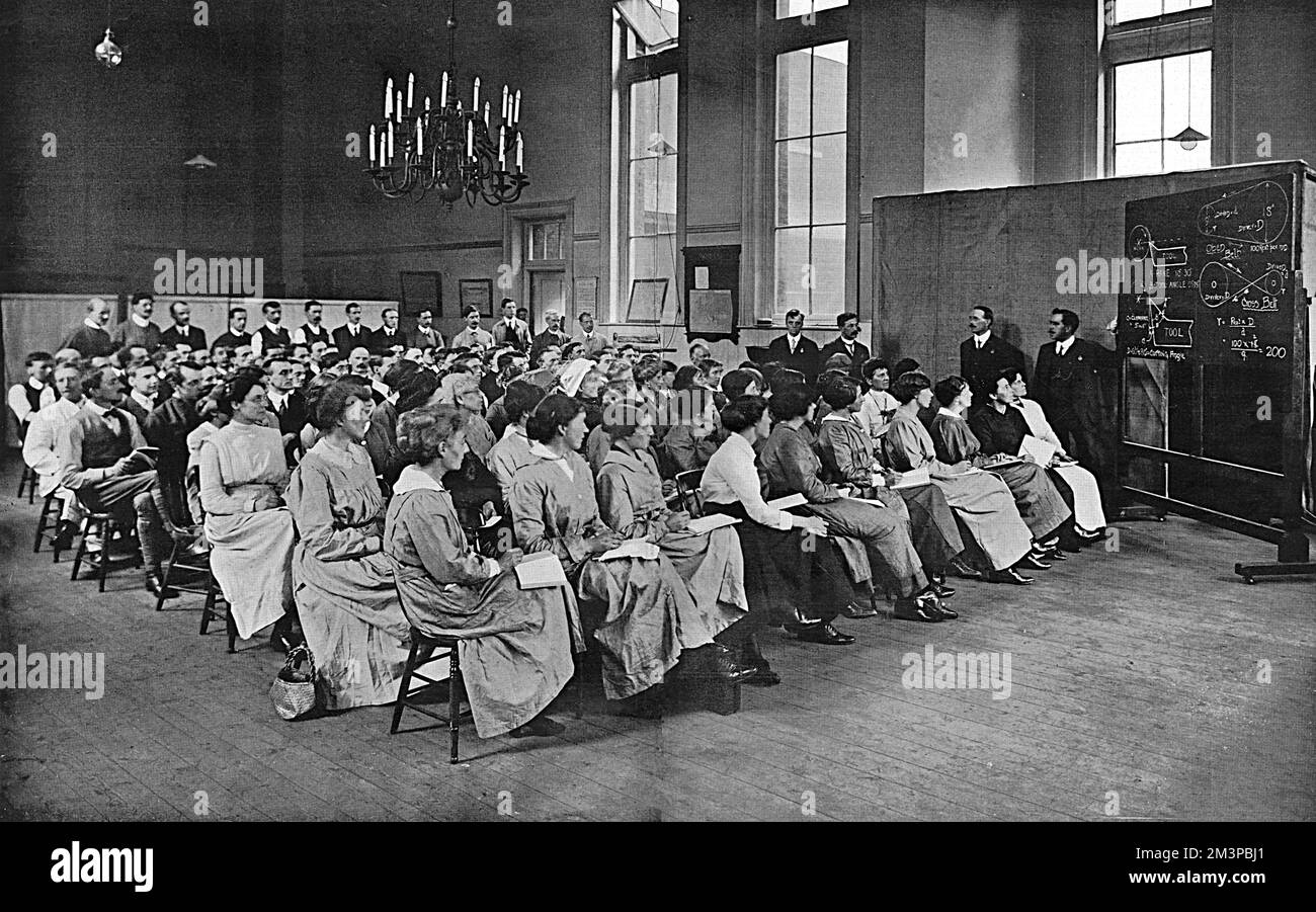 Ww1 classroom hi-res stock photography and images - Alamy