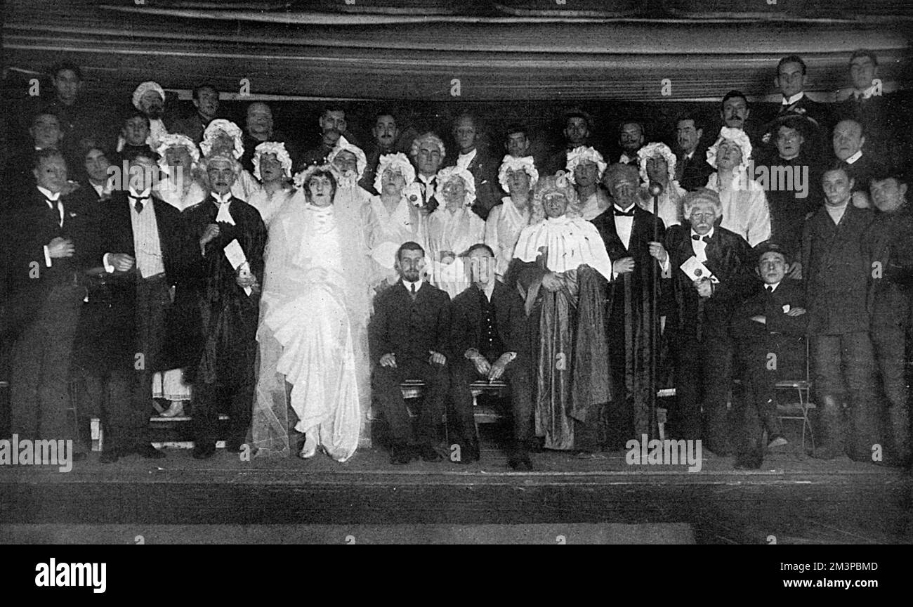 Interned prisoners at Ruhleben performing Trial by Jury, WW1 Stock ...