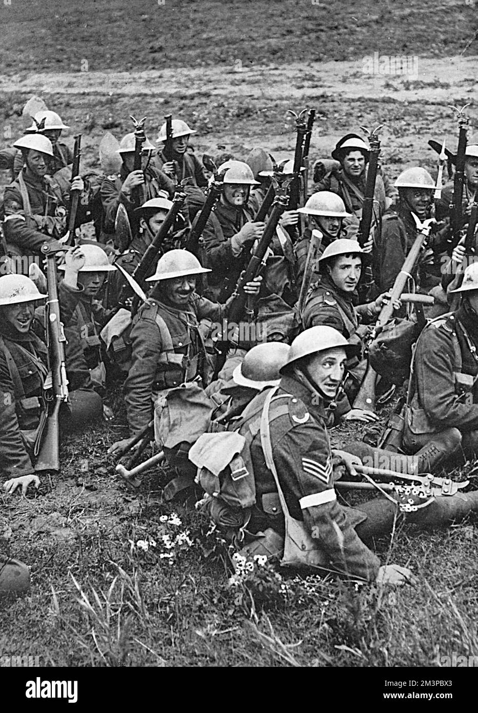 British troops with their latest equipment, WW1 Stock Photo - Alamy