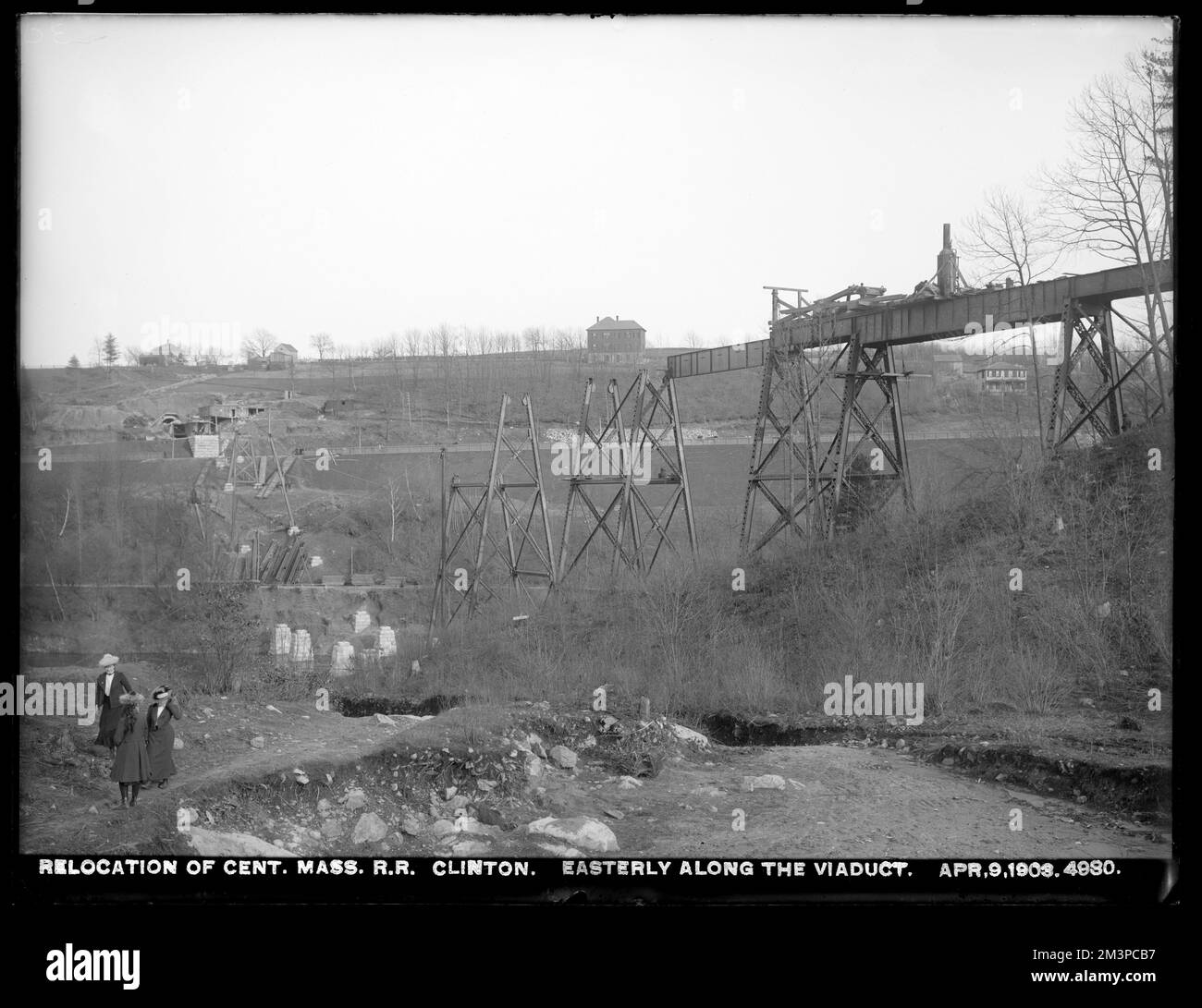 Relocation Central Massachusetts Railroad, easterly along the viaduct ...