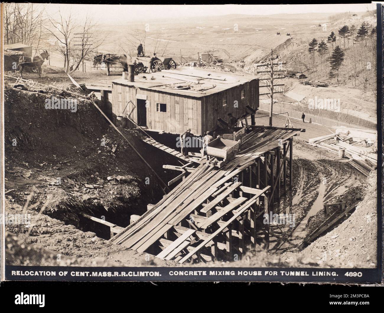 Relocation Central Massachusetts Railroad, concrete mixing house for ...